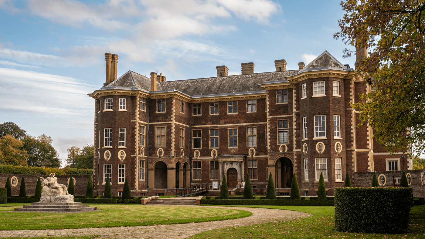 EXQUISITE ARCHITECTURE AND RICH HISTORY OF AMAZING HAM HOUSE - london ...